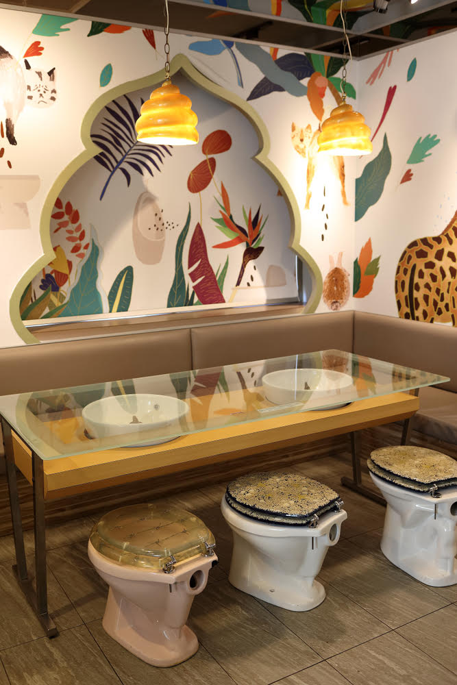 Top 8 Unusual Restaurants Around the World For Daring Foodies | Al Bawaba