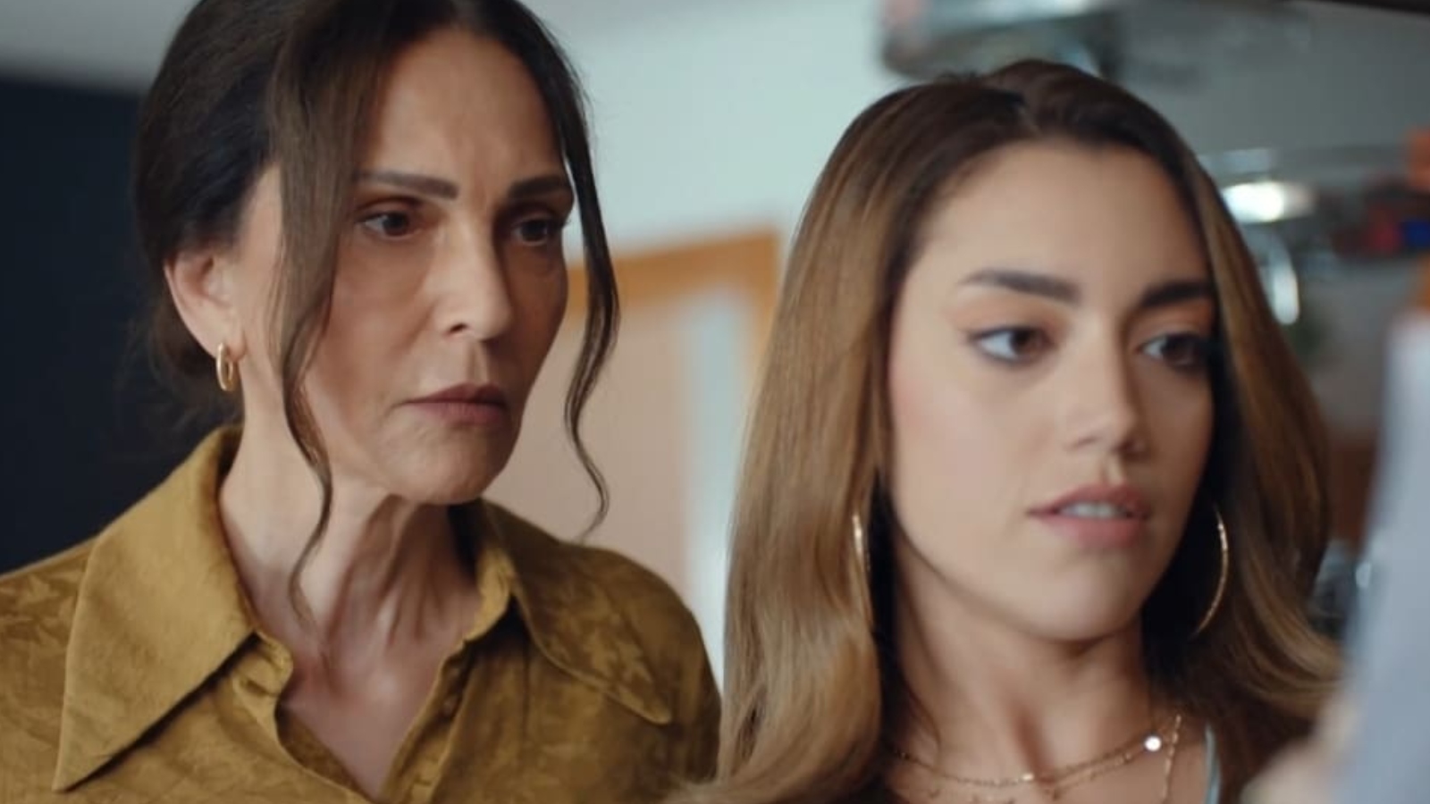 Stephanie Atallah's Instagram, Twitter & Facebook on IDCrawl