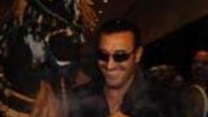 Al Saher sings for Qatar | Al Bawaba