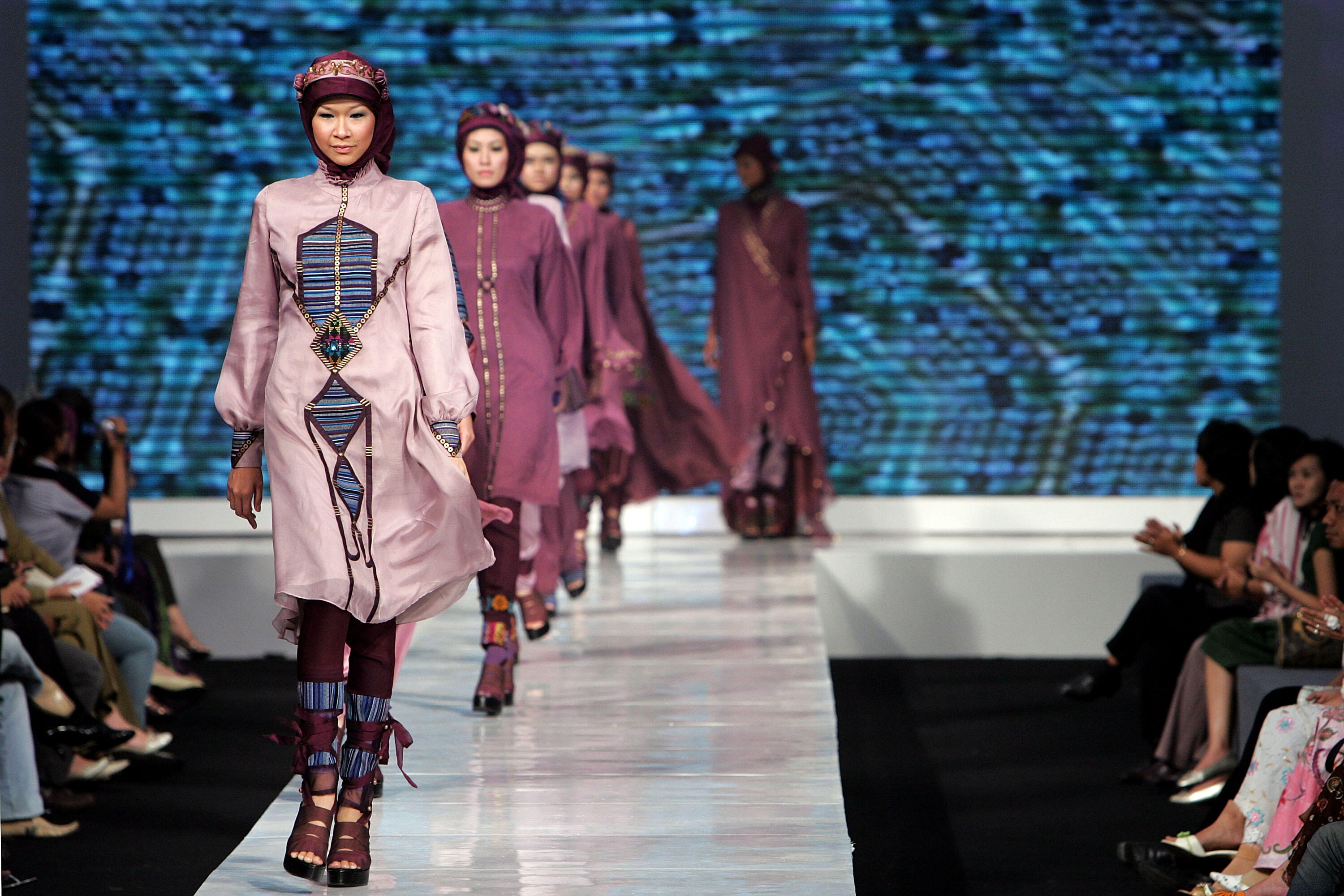 Muslim Runway Models